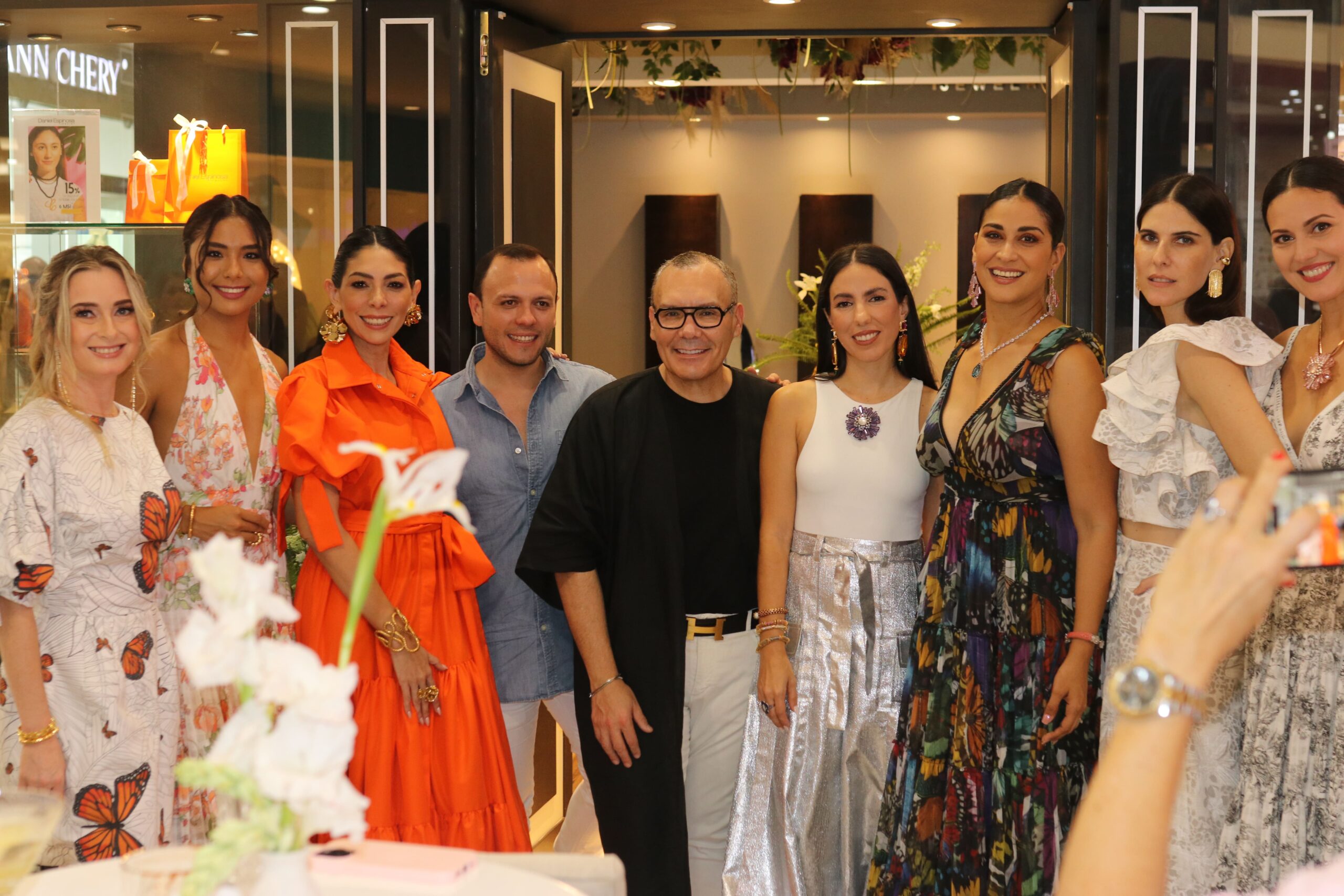 Masterclass en Daniel Espinosa Jewelry por Ceci Arrigunaga y Gerardo ...
